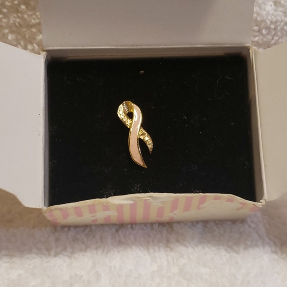 Jewelry | Avon Breast Cancer Ribbon | Poshmark